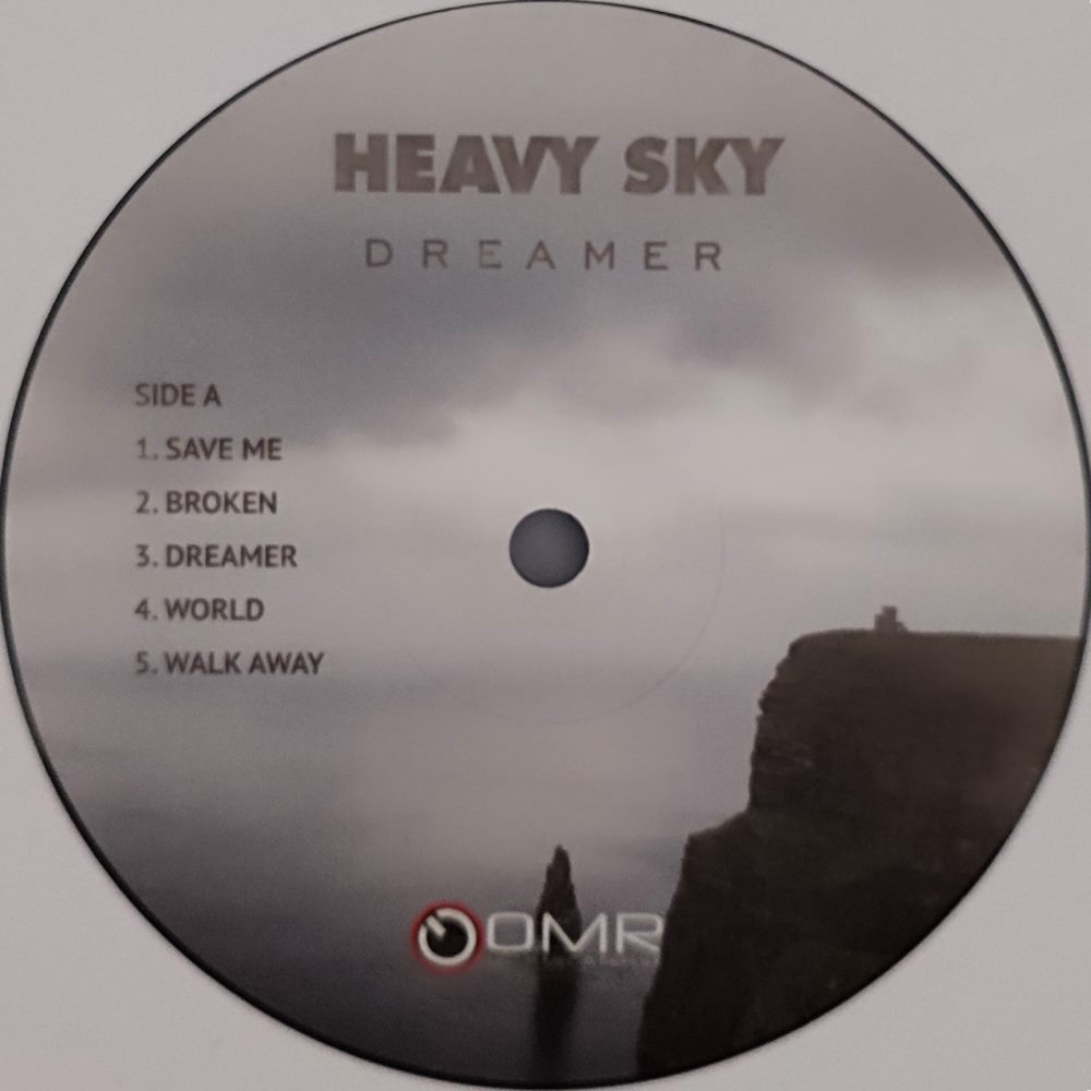 Heavy Sky - Dreamer - 2016 I Plak Sesi